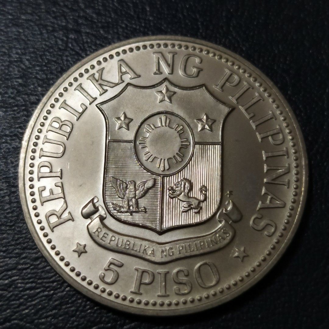 5piso 1978 Marcos coin on Carousell