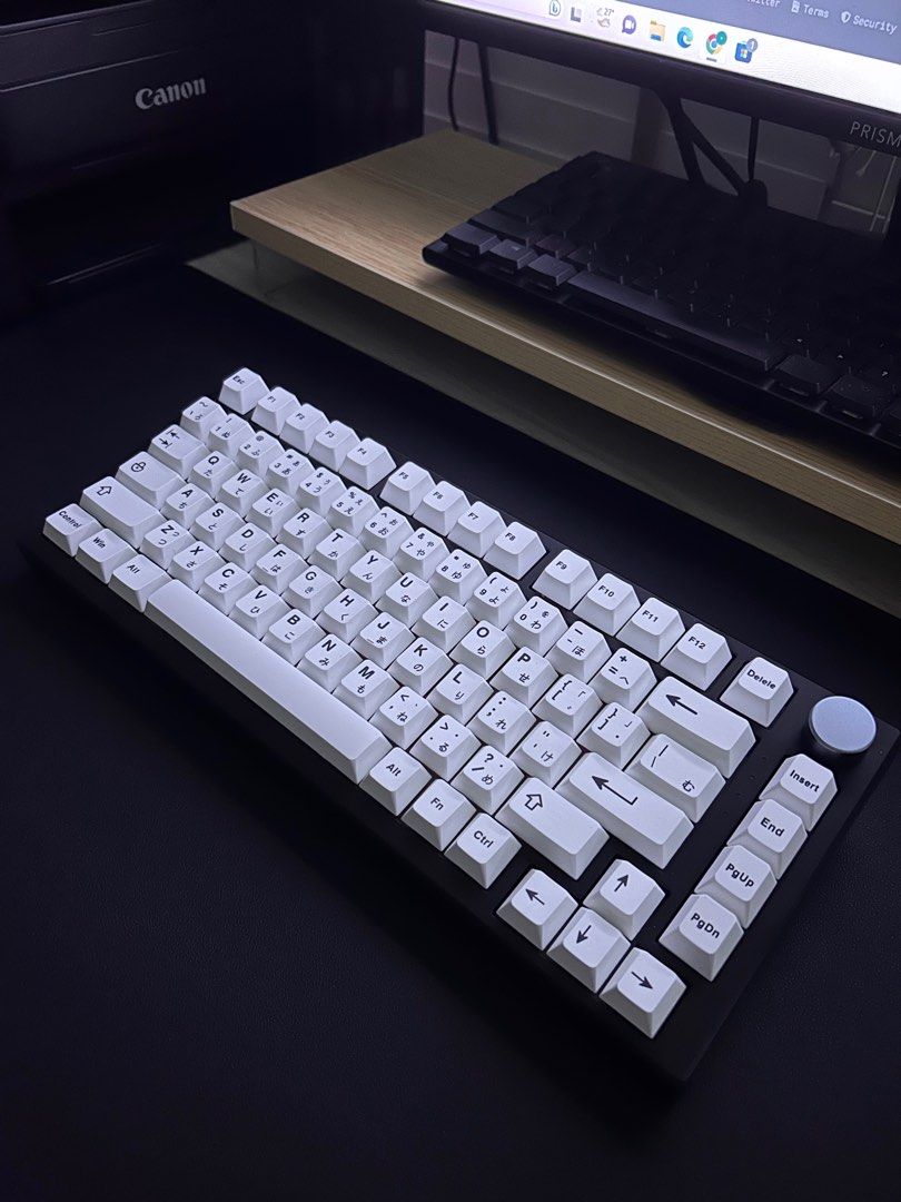 75% custom mechanical keyboard (WOB white keycaps), Computers & Tech, Parts & Accessories ...