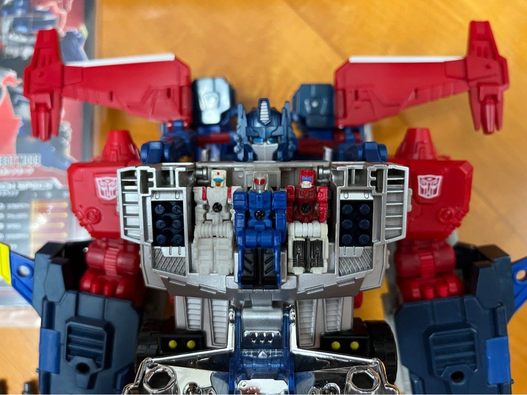 日版 Transformers 限定變形金剛柯 柏文LGEX超神仁萊 可跟diaclone 一起玩變基地, 興趣及遊戲, 玩具 & 遊戲類 - Carousell