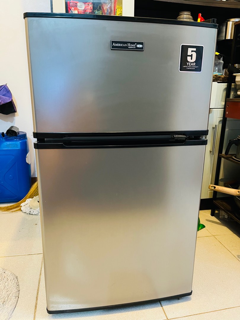 American Home ABRB882D 3.5cuft Two Door Personal Refrigerator, TV ...