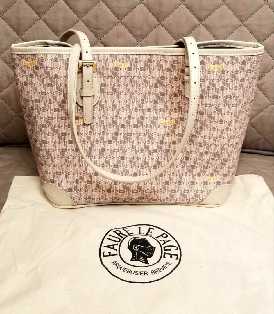 Authentic FLP Salmon Pink Battle 27 Tote, Women's Fashion, Bags ...