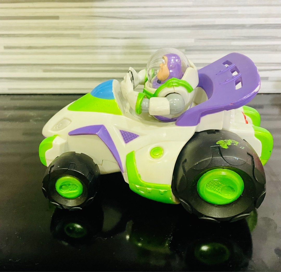 buzz lightyear car pull back &go hasbro 2006, Hobbies & Toys ...