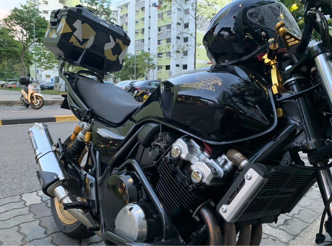 Cb400Sf Spec 3 (Super4), Motorcycles, Motorcycles for Sale, Class 2A on Carousell