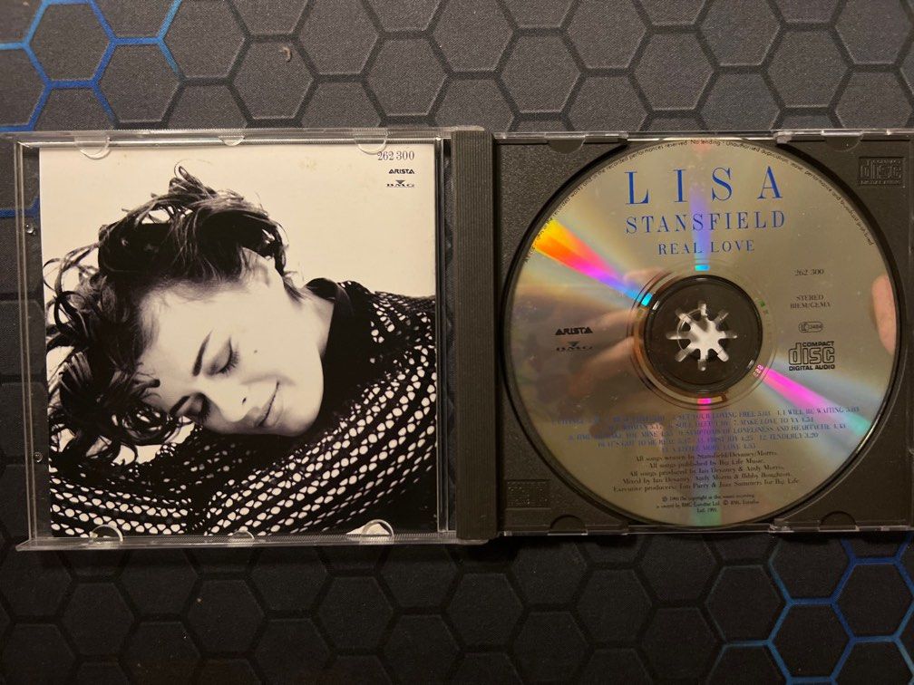 CD LISA, Hobbies & Toys, Music & Media, CDs & DVDs on Carousell