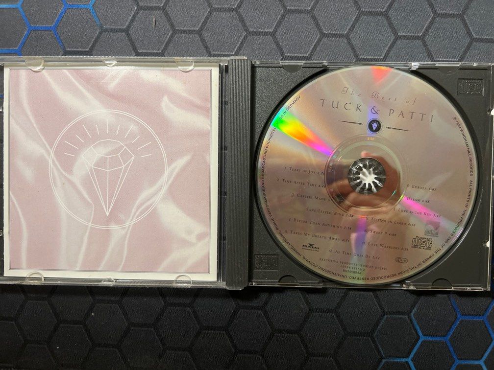 CD TUCK & PATTI, Hobbies & Toys, Music & Media, CDs & DVDs on Carousell