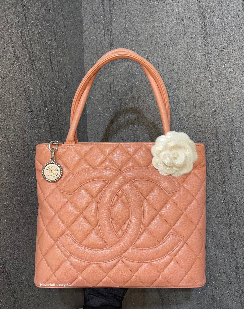 Chanel Medallion Timeless Tote Peachy Pink Caviar in Matte SHW #Series ...