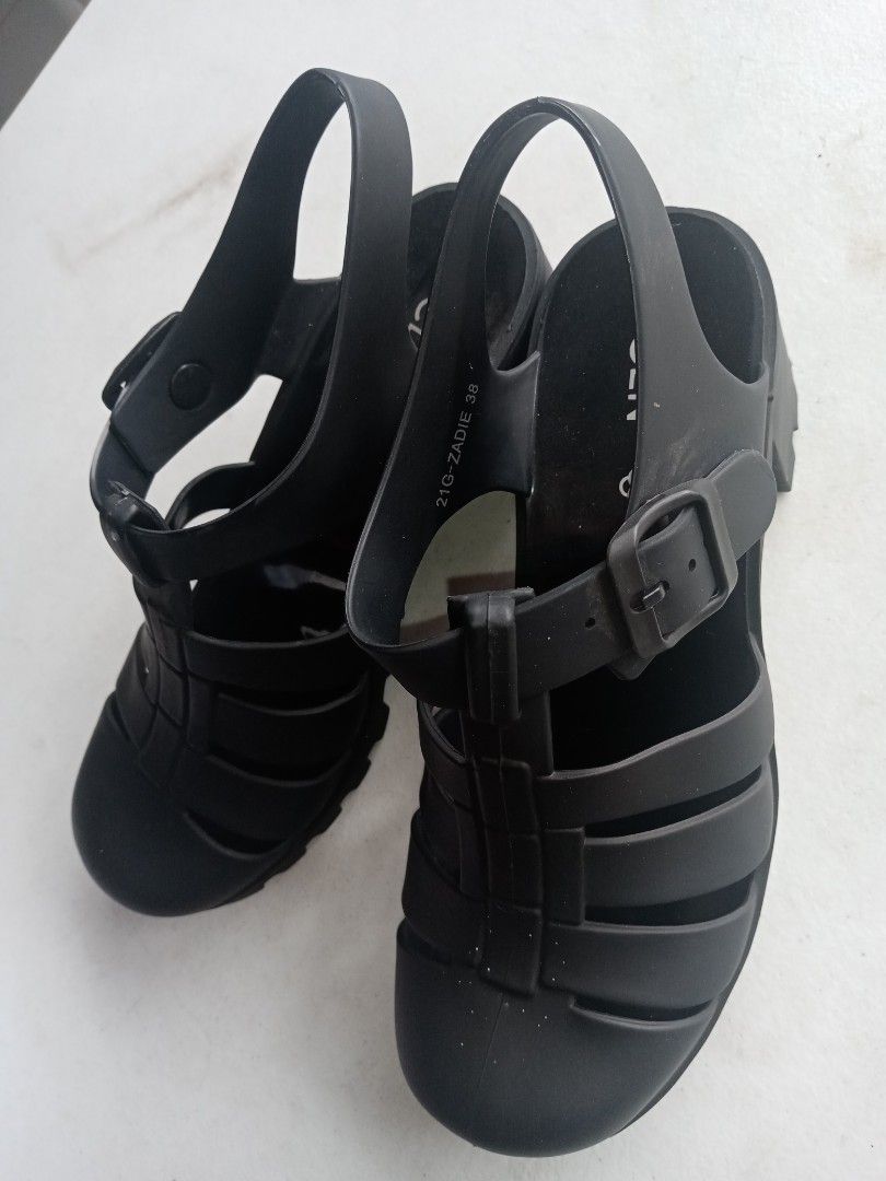 CLN Celine Wedge Sandal on Carousell