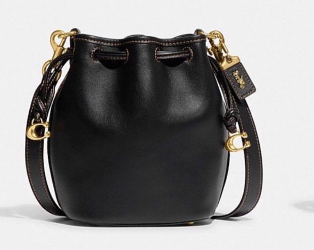 Coach Bucket bag, Women's Fashion, Bags & Wallets, Cross-body Bags on ...