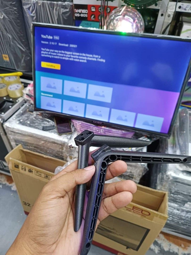 COBY SMART TV 32", TV & Home Appliances, TV & Entertainment, TV on ...