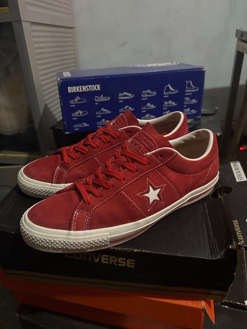 converse one star red on Carousell