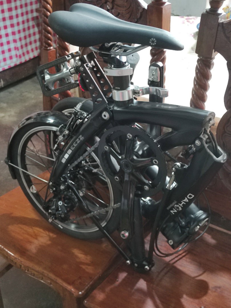 Dahon EEZZ D3 on Carousell