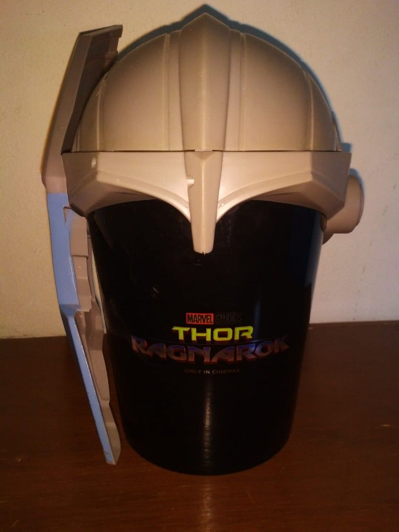 Dijual Head of Thor Ragnarok Marvel, kondisi baik, no minus.. Bisa buat ...