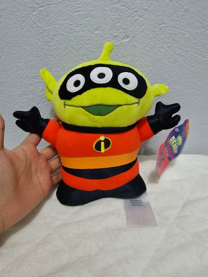Disney Pixar Mr. Incredibles x Alien Remix, Hobbies & Toys, Toys ...