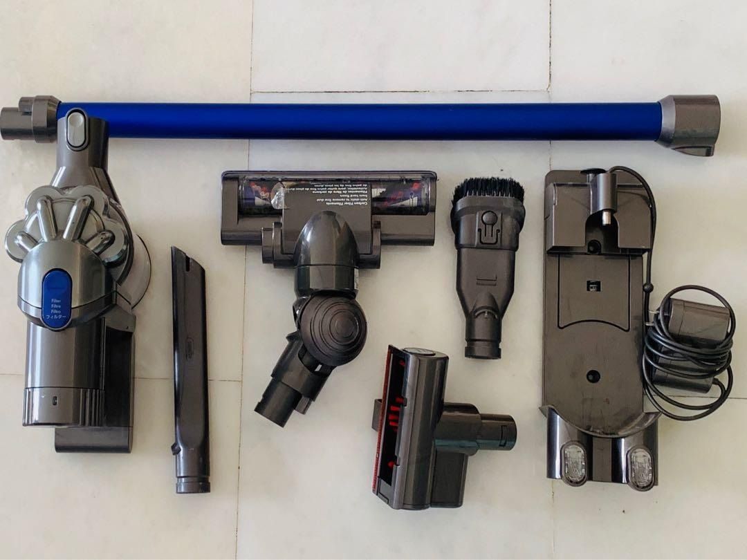 Dyson DC44 Animal Cordless Vacuum Cleaner, TV & Home Appliances, Vacuum ...