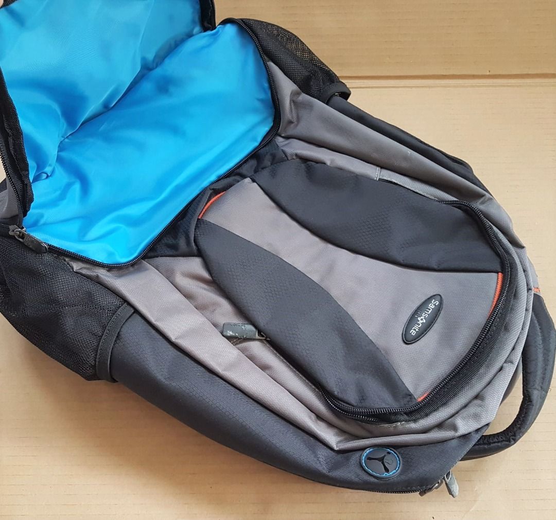 Exclusive Samsonite Backpack, Designer Haversack, Business Bag, 19 x 15 ...