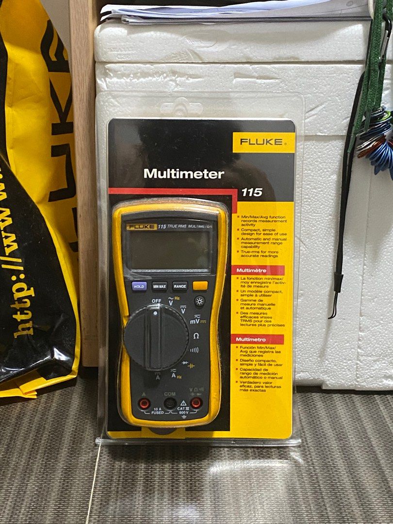 Fluke 115 Multimeter Compact Amperage Voltage Meter Klein AstroAI, TV ...
