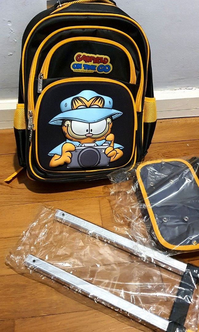 Garfield School Bag, Men's Fashion, Bags, Backpacks on Carousell