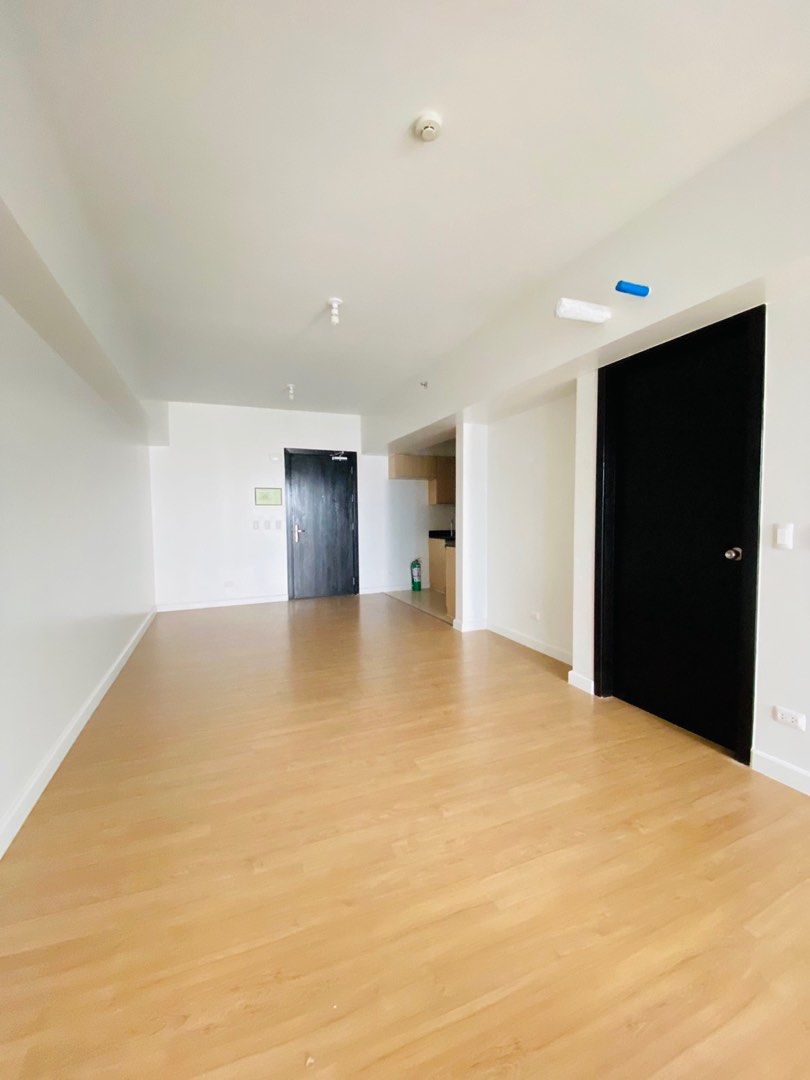 High park tower 2 on Carousell