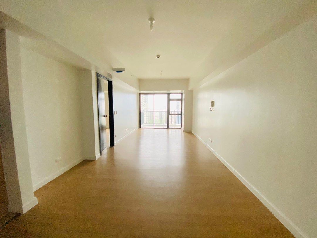High park tower 2 on Carousell