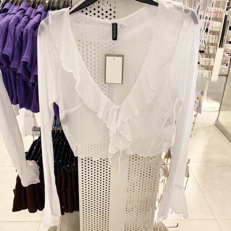 H&M OUTER SHEER TOP WHITE PUTIH SALE FROM 399‼️, Fesyen Wanita, Pakaian Wanita, Baju Luaran di ...
