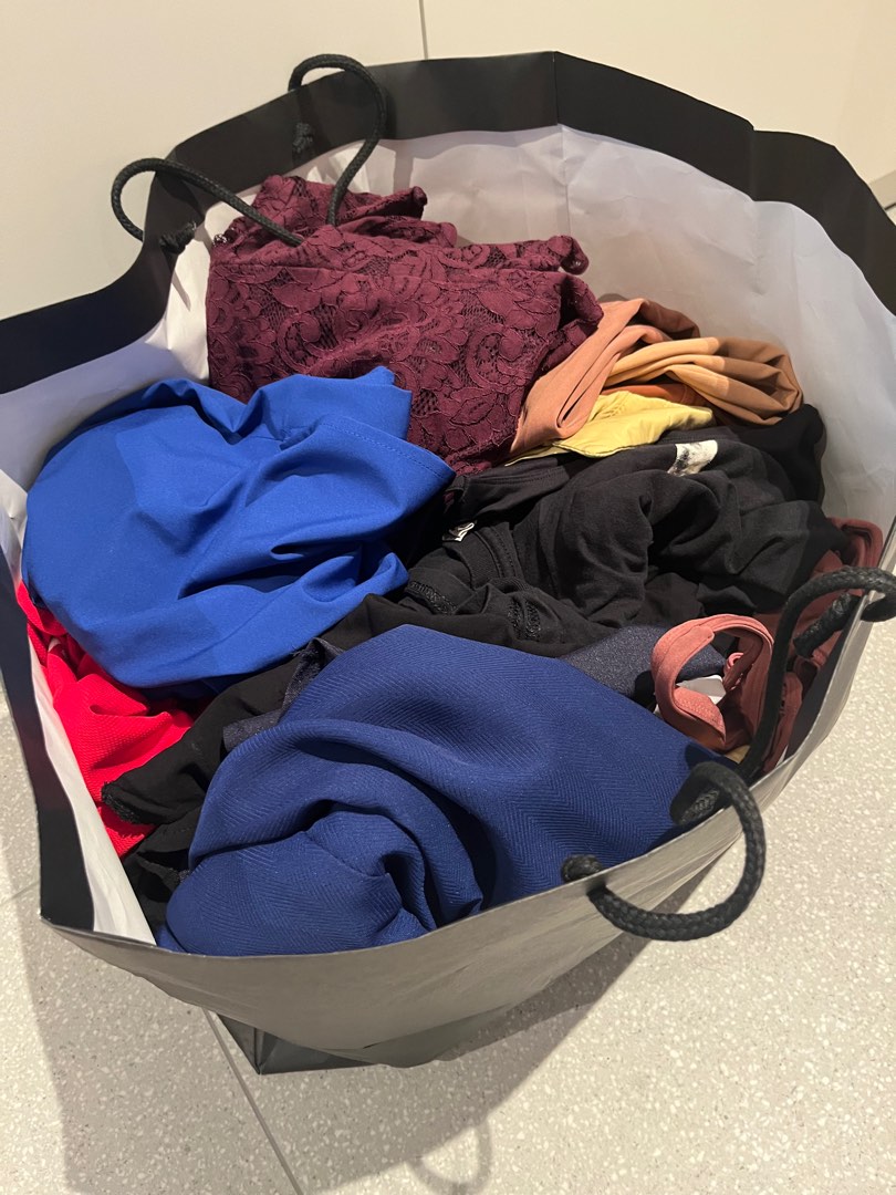 Huge bag of clothes - love bonito, uniqlo, TEM, Mango, Shein etc, Women ...