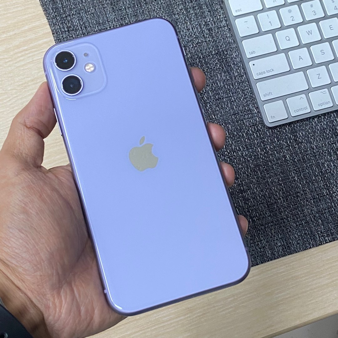 iPhone 11 128GB purple, Telepon Seluler & Tablet, iPhone, iPhone 11 ...