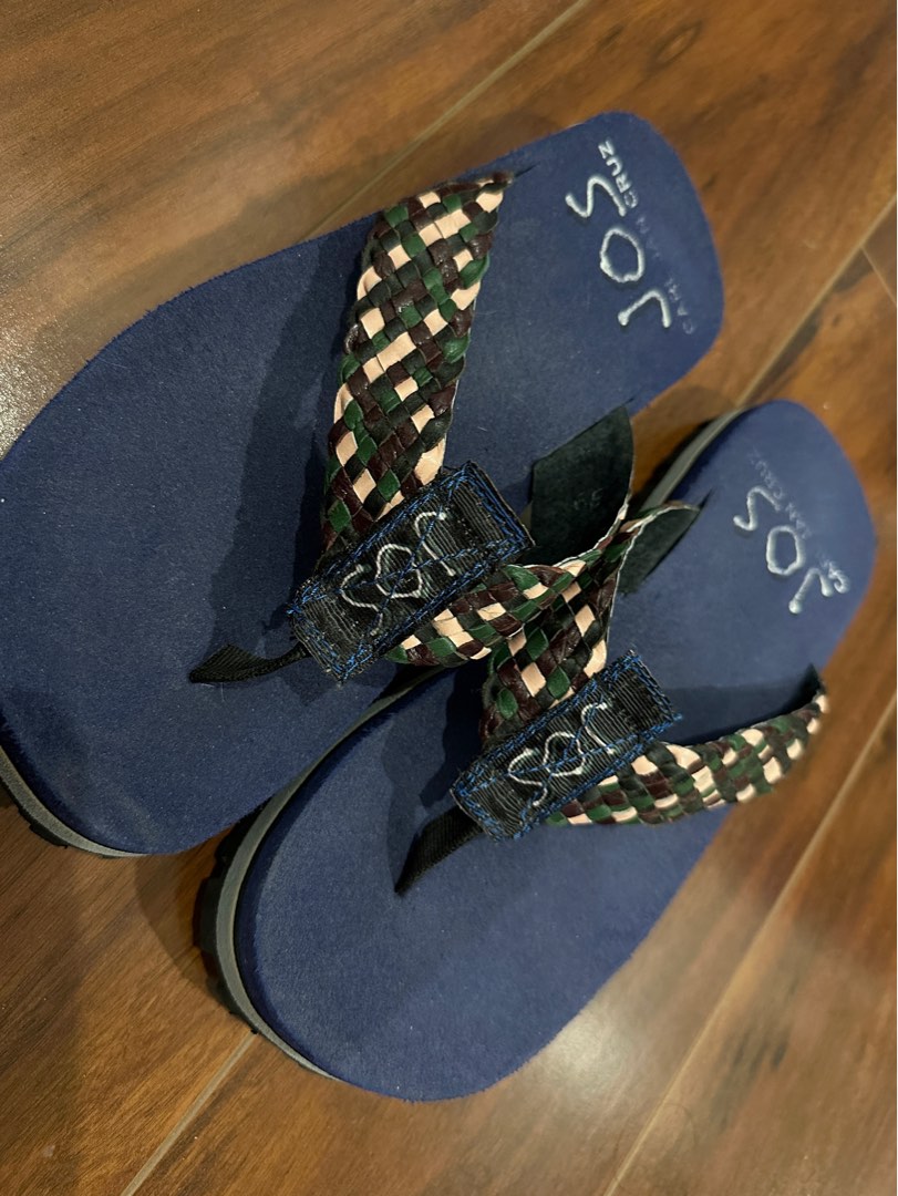 Jos Mundo x Carl Jan Cruz Bayong Slippers, Women's Fashion, Footwear, Slippers and slides on ...