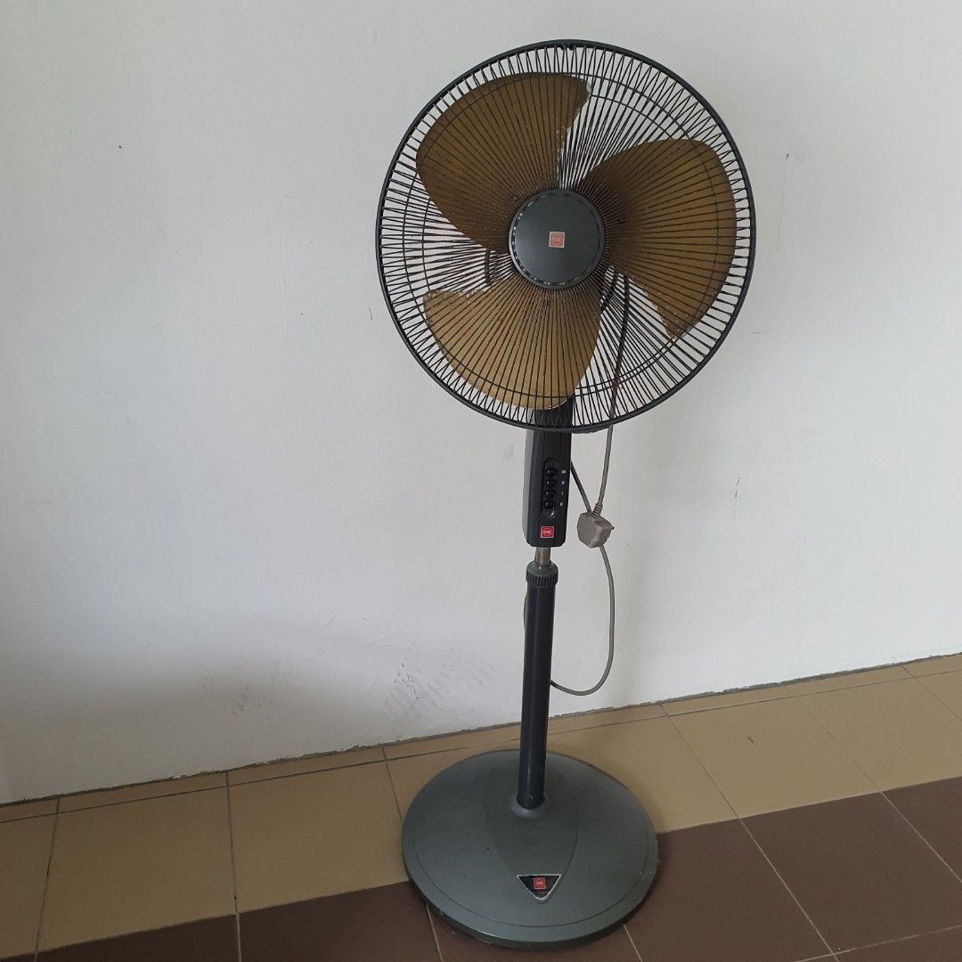 KDK P40US Electric Fan., Furniture & Home Living, Lighting & Fans, Fans ...