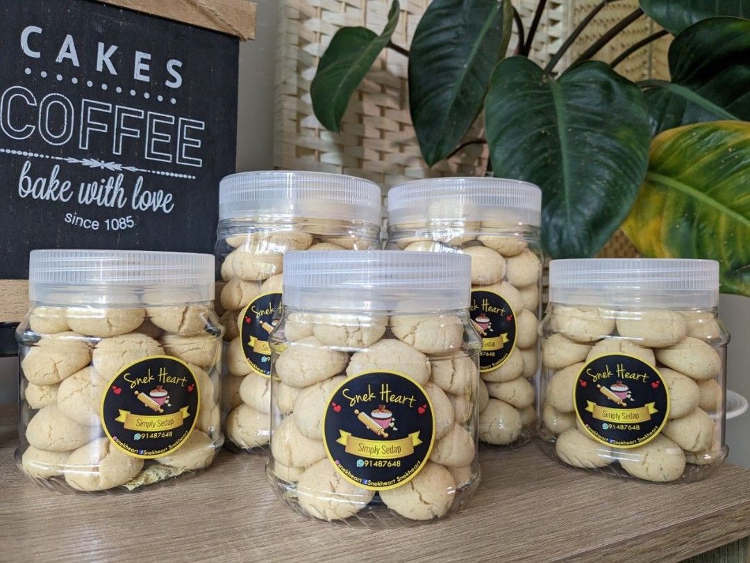 Kuih Sugee Badam / Sugee Almond Cookie ( Eggless), Food & Drinks ...