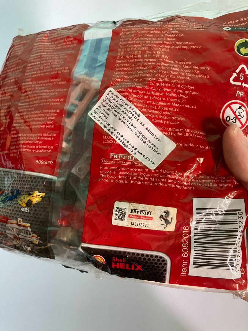 LEGO SHELL Finish Line & Podium, Toys & Collectibles, Mainan di Carousell