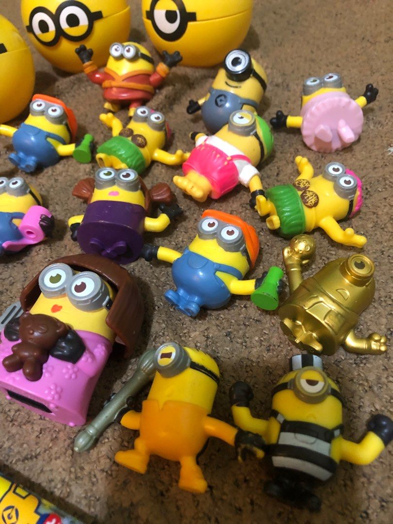 Lot set of Minions collectible figures, Hobbies & Toys, Toys & Games on ...