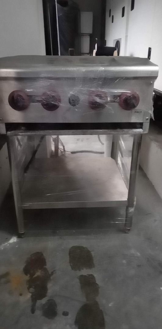 Merit-Mazuma Brand 4-Open Top Burner with Tubular Stand, TV & Home ...