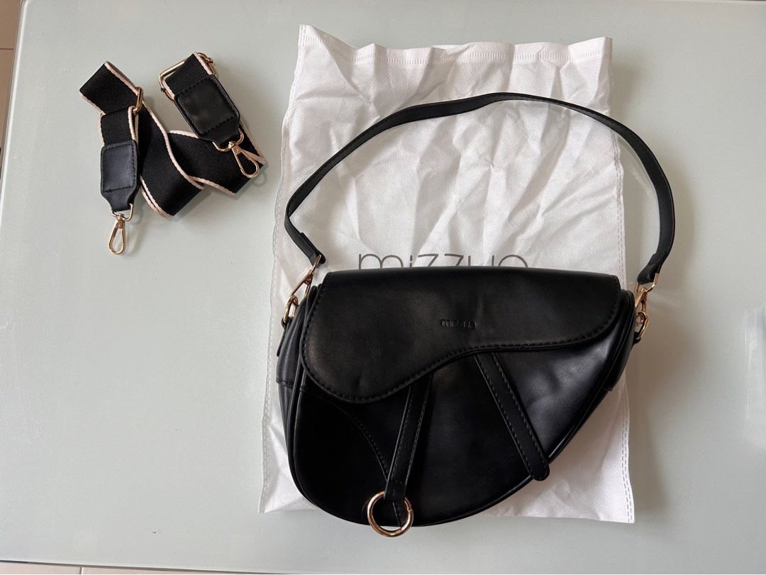 Mizzue bag, Women's Fashion, Bags & Wallets, Shoulder Bags on Carousell