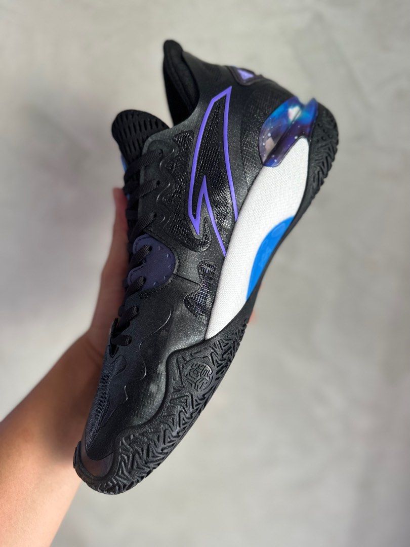 On Hand! Anta Shockwave 5!, Men's Fashion, Footwear, Sneakers on Carousell