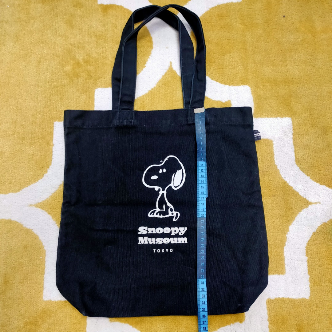 Peanuts Snoopy Tote Bag - Black, Women's Fashion, Bags & Wallets, Tote ...