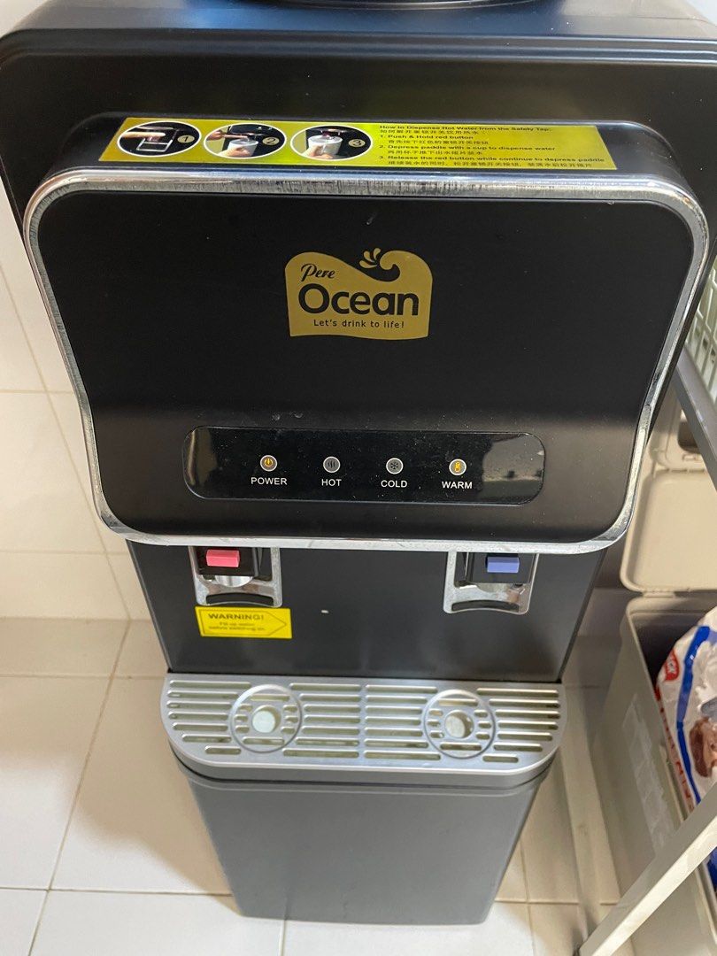 Pere Ocean Dispenser + Free Water Gallons, TV & Home Appliances ...