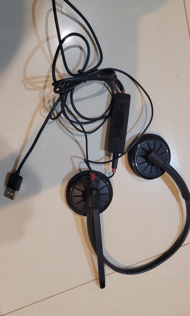 plantronics headset blackwire 300 DA, Audio, Headphones & Headsets on ...