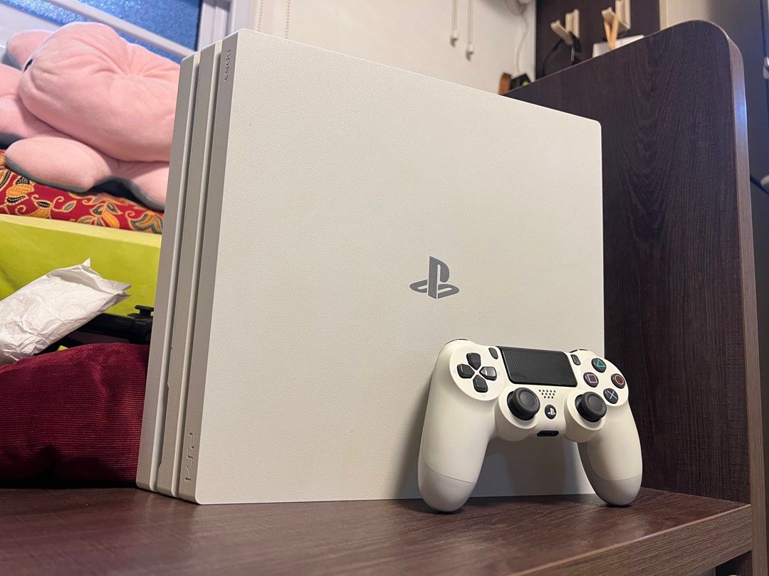 Playstation 4 PS4 Pro White Limited Edition 1TB, Video Gaming, Video ...