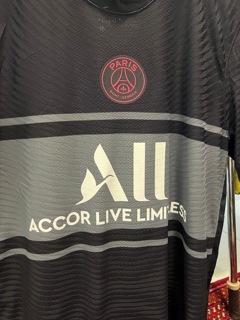 PSG Third Jersey - Messi, Men's Fashion, Activewear on Carousell