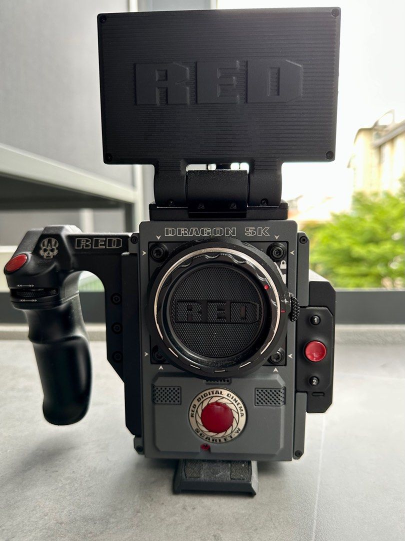 RED SCARLET-W DRAGON 5K DSMC2 CINEMA CAMERA, Photography, Video Cameras on Carousell