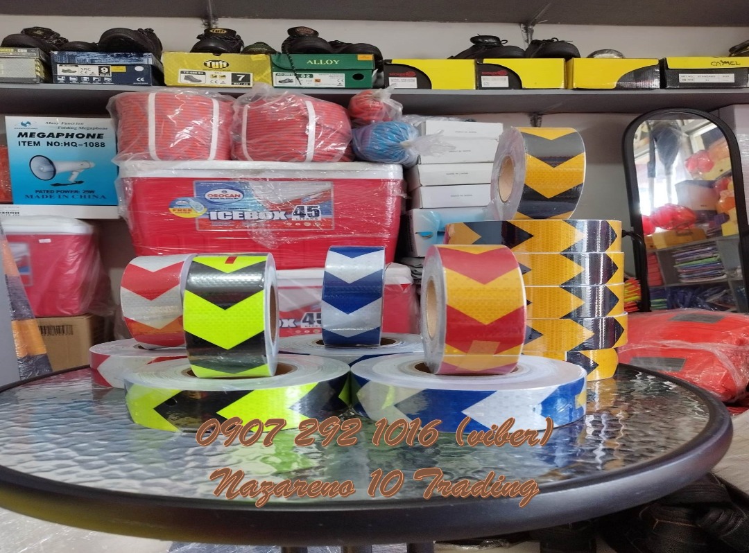 Reflective / Reflectorized sticker ARROW 38 on Carousell