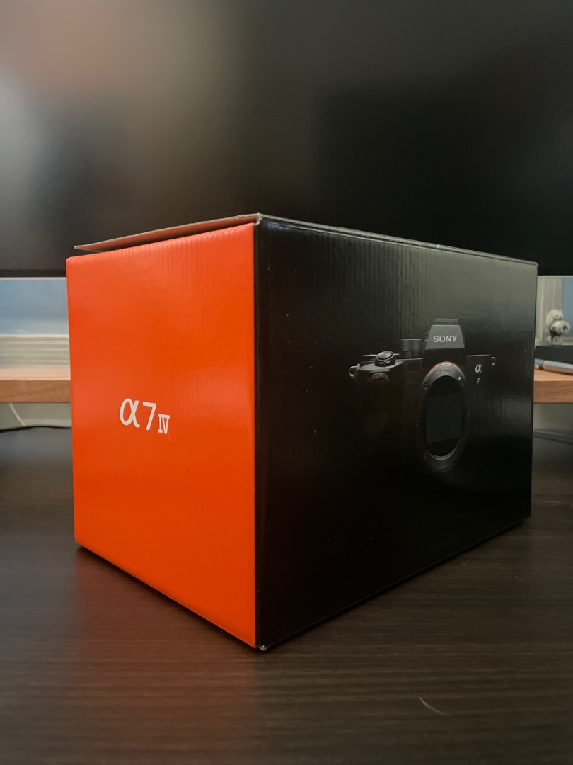 Sony A7IV (Pristine Condition), Photography, Cameras on Carousell
