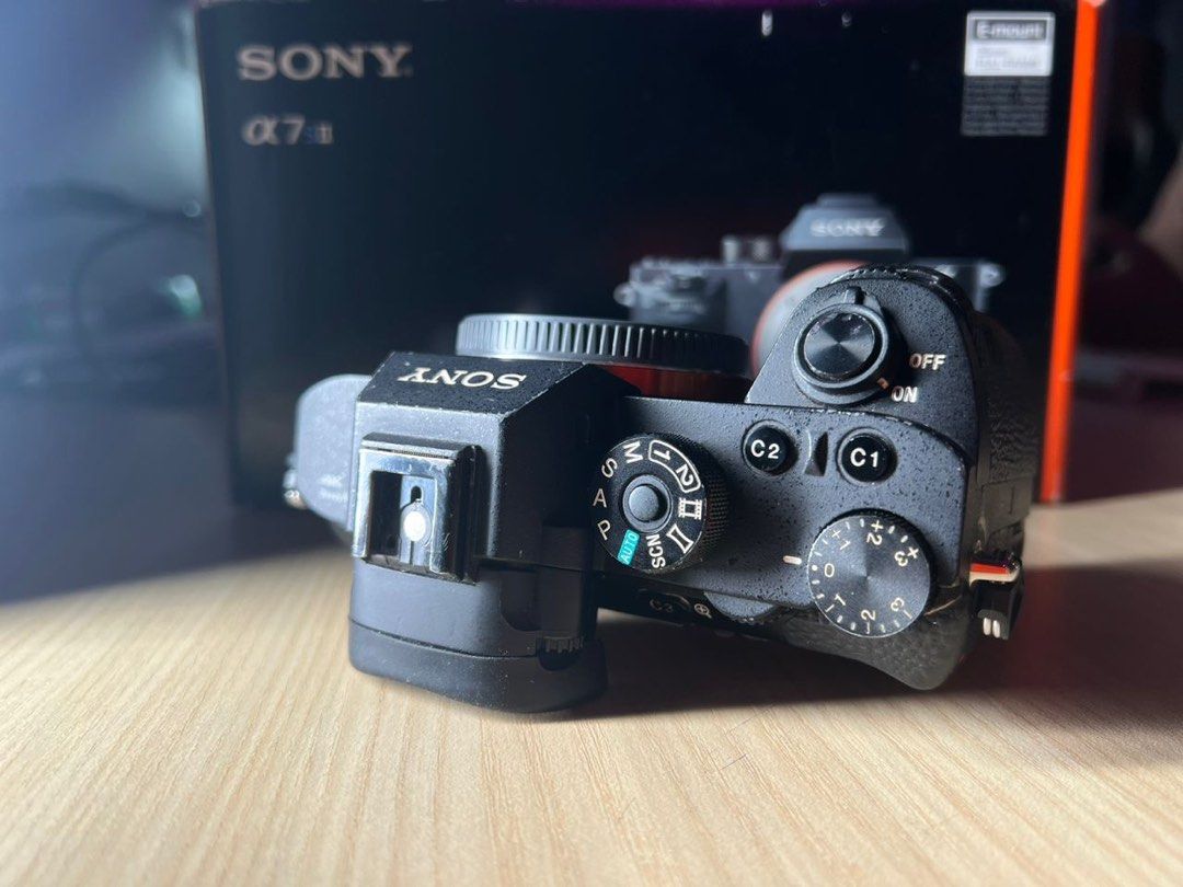 Sony A7sii Full set with box, Photography, Cameras on Carousell