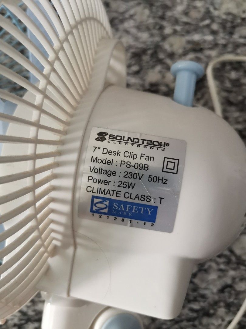 Soundtech 7" clip on fan (AC220v), Furniture & Home Living, Lighting ...