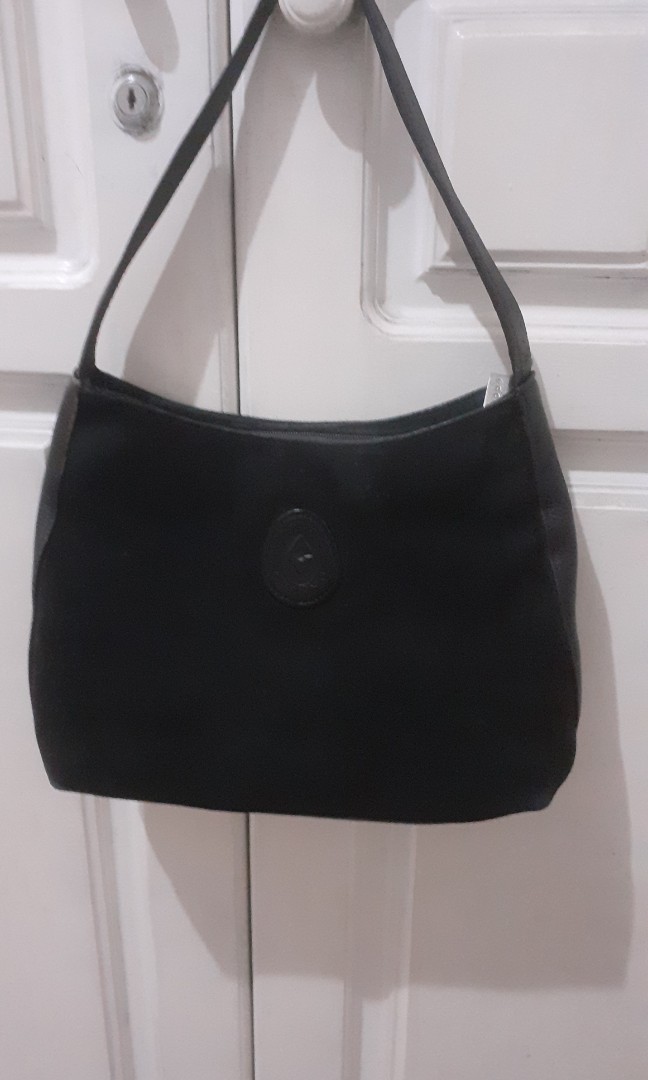 Tas kulit mix suede shoulder, Fesyen Wanita, Tas & Dompet di Carousell