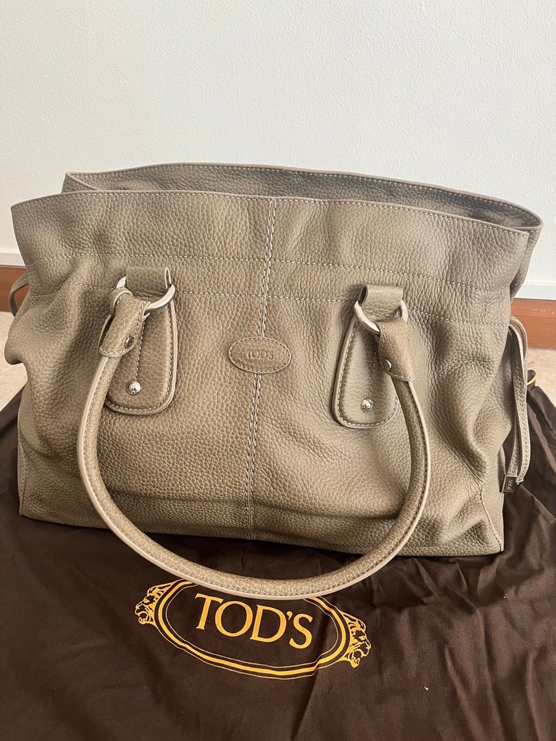 TODS Bag, Women's Fashion, Bags & Wallets, Tote Bags on Carousell