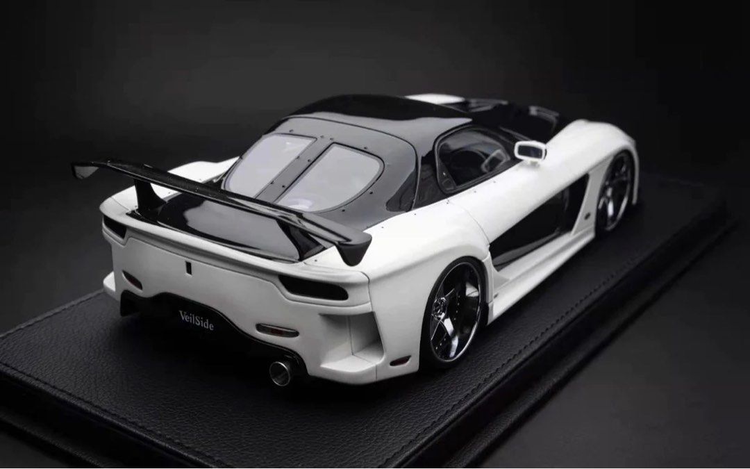 Veilside 1:18 Mazda RX-7 (FD3S) Veilside Fortune Widebody in White ...