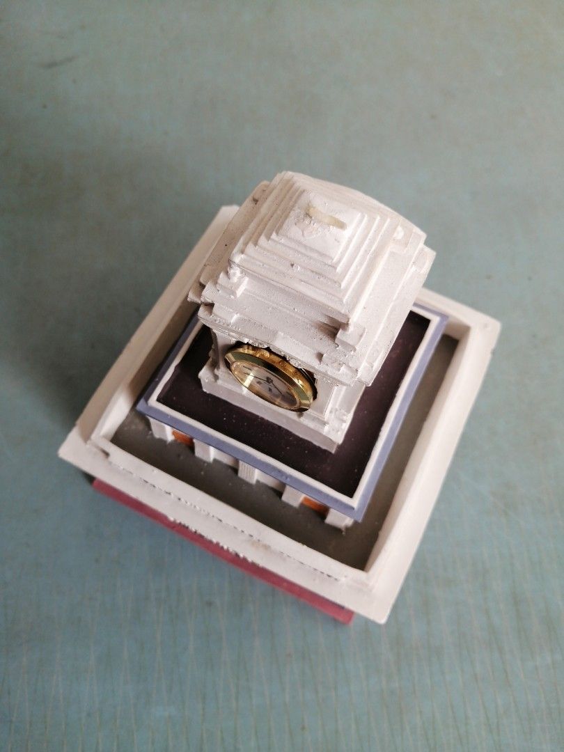 Vintage SGH Bowyer Block Model Clock Tower 1996, Hobbies & Toys ...