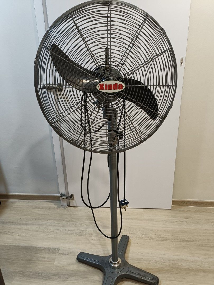 Xinda Standing Fan, Furniture & Home Living, Lighting & Fans, Fans on ...