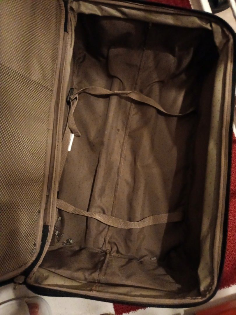 SAMSONITE 2-wheeled Mid size luggage, Hobbies & Toys, Travel, Luggage ...